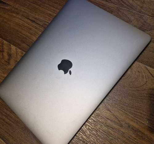 Apple m1 macbook air 256GB 8GB