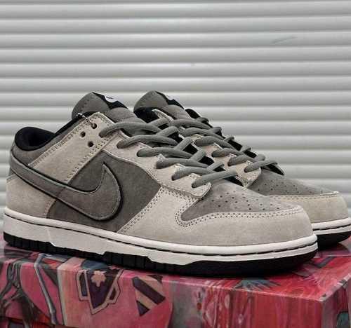 Кроссовки Nike SB Dunk Low x Otomo Katsuhiro