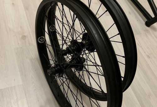 Bmx Руль United Supreme 10 + Грипсы Shadow