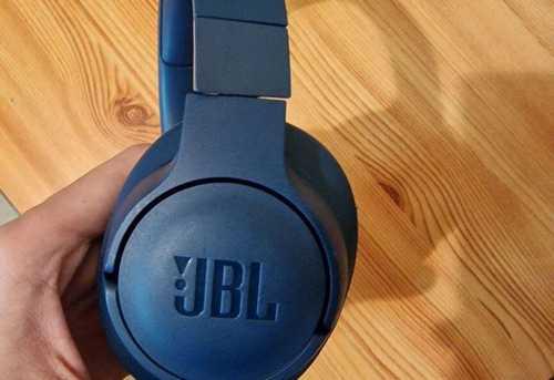 Bluetooth гарнитура JBL Tune 710BT
