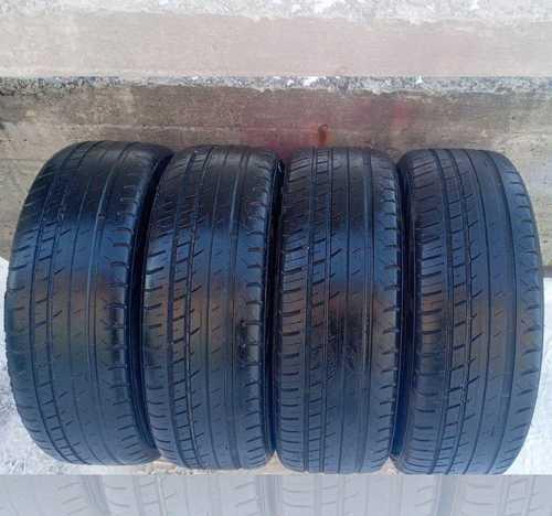 Viatti Strada Asimmetrico 205/55 R16