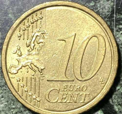 Монета 10 euro cent 2011 года