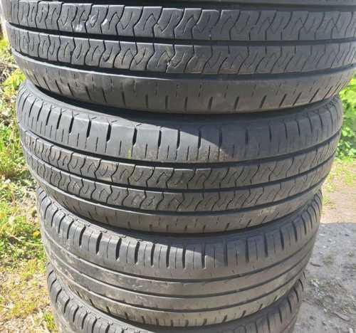 Hankook Vantra LT RA18 215/65 R17 104T