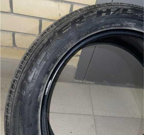 Bridgestone Dueler H/L 33 235/55 R19