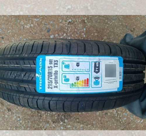 Tracmax X-Privilo TX5 215/70 R15 98