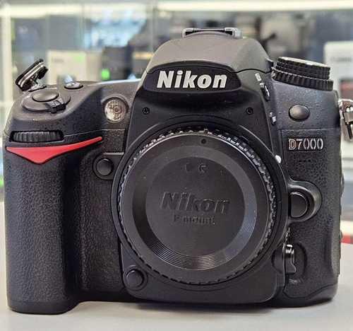 Nikon D7000 Body