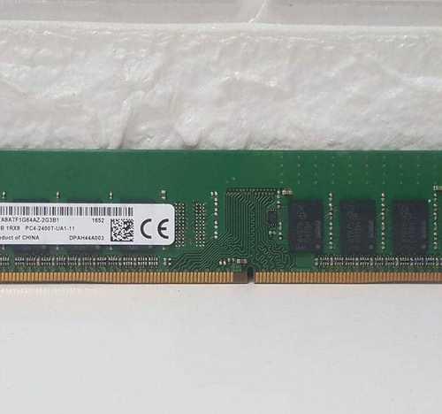 Память DDR4 8Gb 2400MHz Micron MTA8ATF1G64AZ-2G3B1