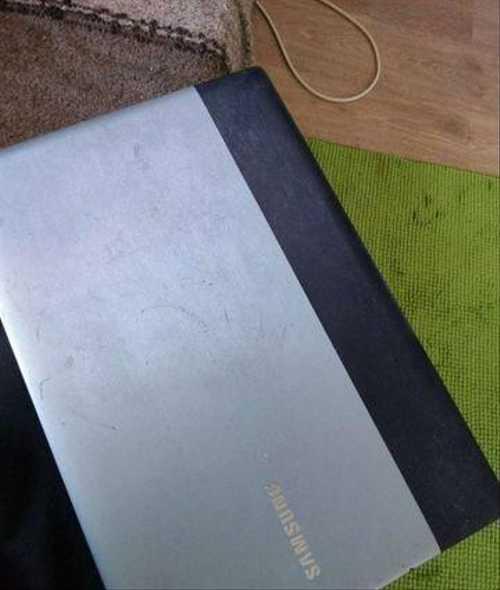 Samsung ноутбук NP-RV520