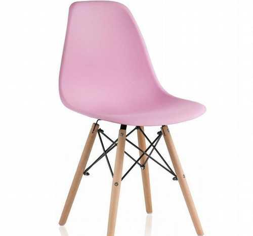 Пластиковый стул Eames PC-015 светло-розовый