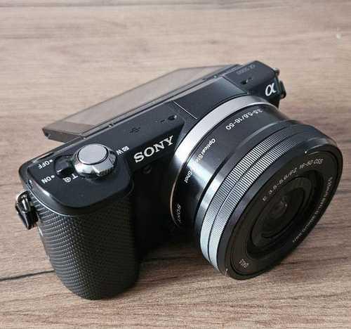 Беззеркальный фотоаппарат Sony Alpha A5000