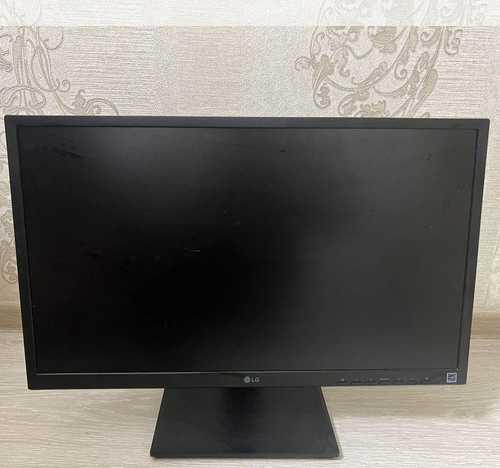 Монитор LG 550BK