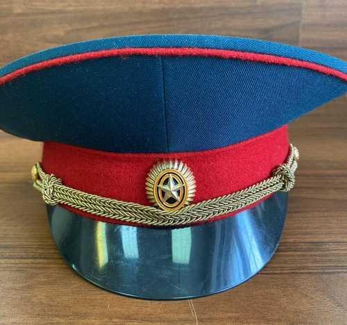 Парадная фуражка нового образца