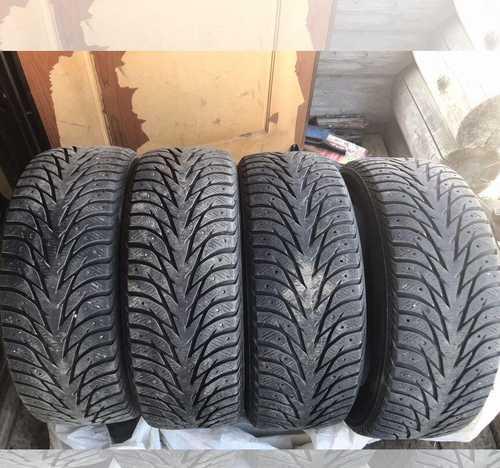 Yokohama Ice Guard Stud IG35 215/55 R17 24R