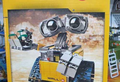 Робот Валли конструктор 687 деталей