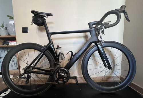 Шоссейный велосипед Canyon aeroad CF SLX di2