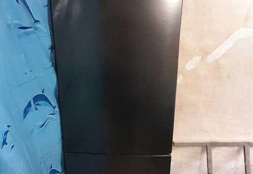 Холодильник Samsung RB-37 J5000B1