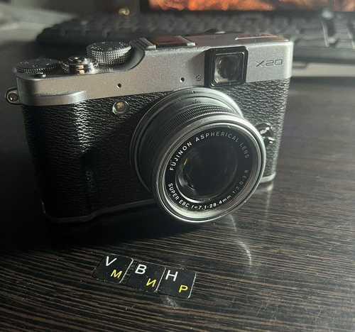 Fujifilm x20