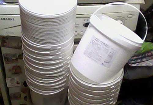 Пищевое 3х литровое пластиковое ведро б/у