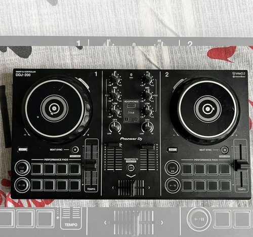 Pioneer ddj 200