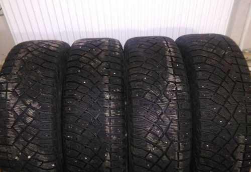 Nitto Therma Spike 235/65 R17