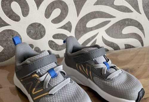 Кроссовки для мальчика new balance