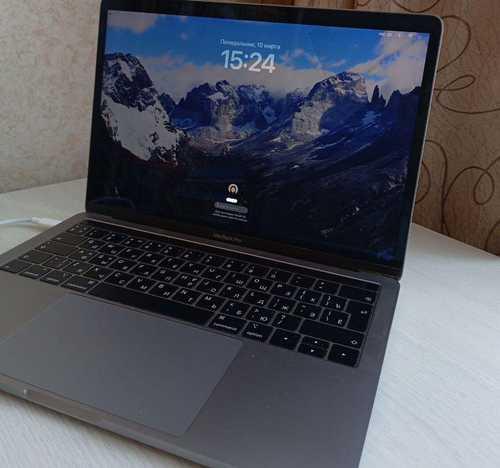 Apple macbook pro 2019 256gb