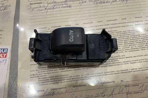 Блок стеклоподъемника Toyota Land Cruiser Prado