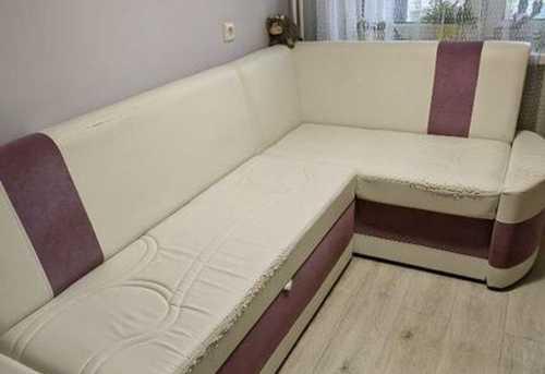 Угловой диван со спальным местом бу