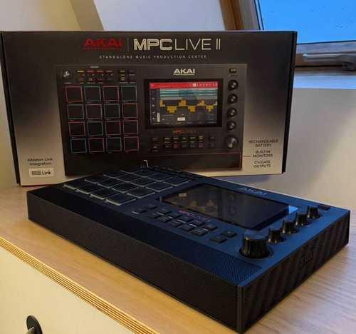 Akai MPC Live 2