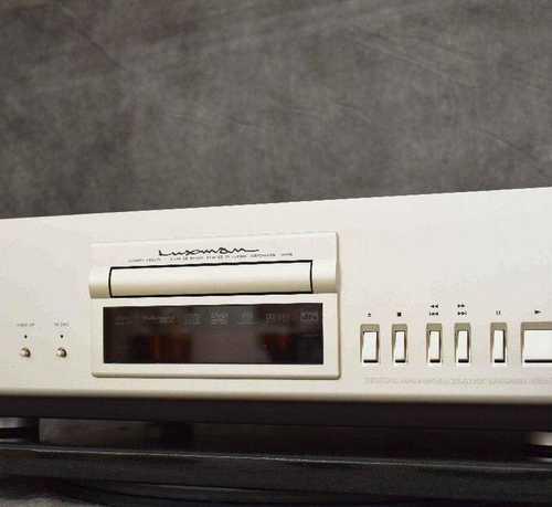 CD/DVD Проигрыватель Luxman DU-7