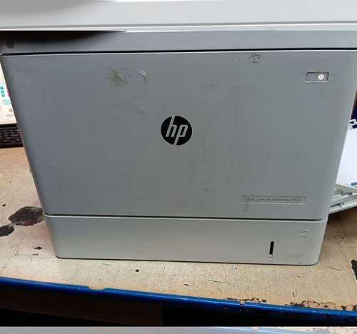 Принтер лазерный HP Color laserjet M553