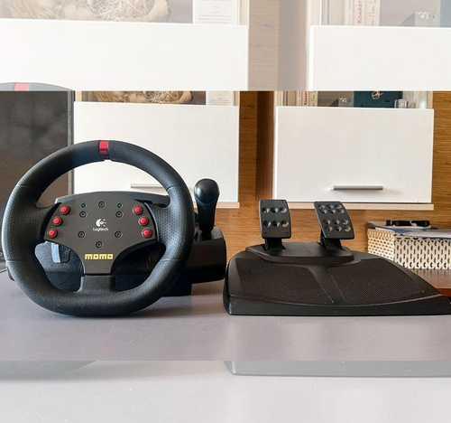 Руль logitech momo racing