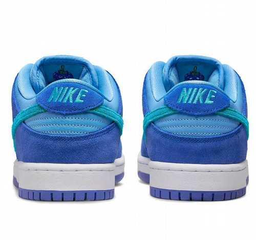 Nike Dunk SB Low Blue Raspberry