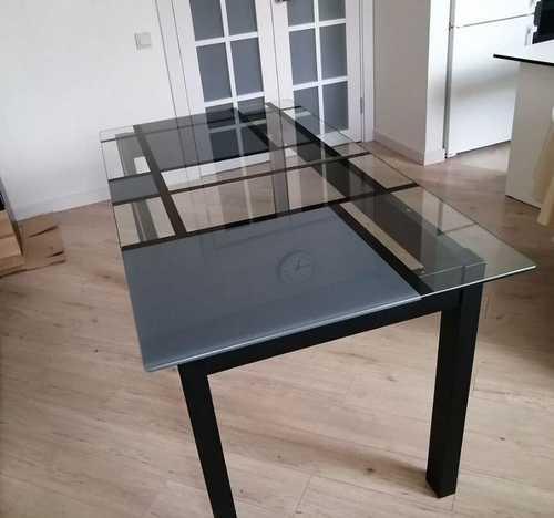 Стол стеклянный IKEA