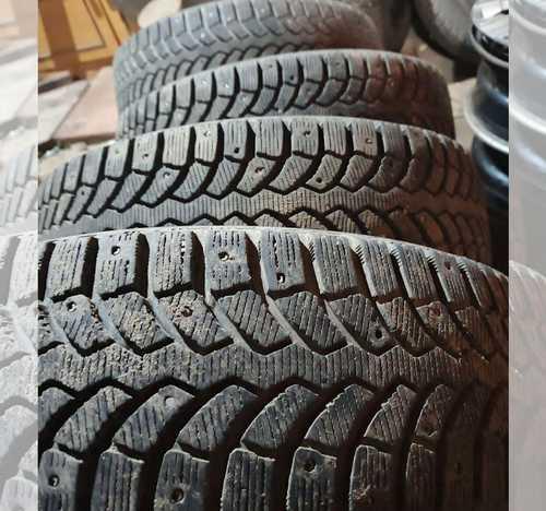 Bridgestone Blizzak LM-001 185/65 R15 88T