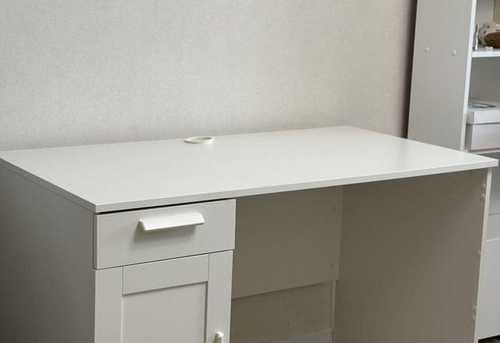 Письменный стол IKEA, белый