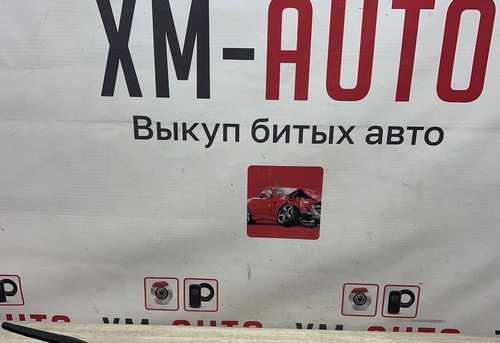 Пыльник крыла правый Mitsubishi Outlander XL