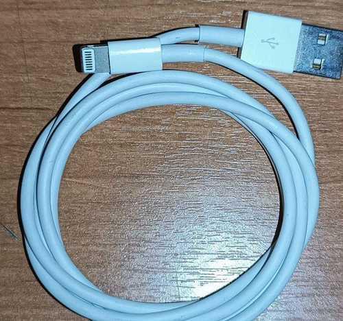 Кабель Lighting USB