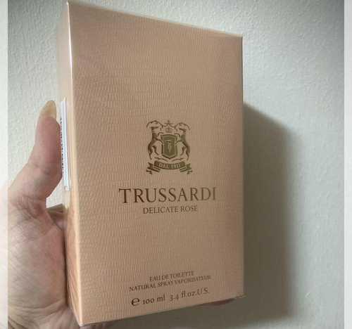 Туалетная вода женская Trussardi delicate rose