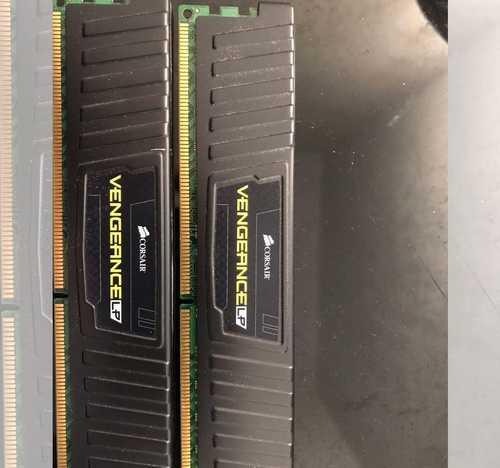 Оперативная память DDR3 8GB 2x4GB 1600MHz corsair