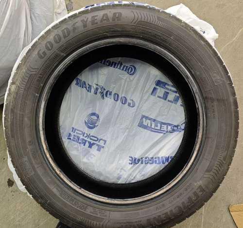 Goodyear EfficientGrip Performance 205/55 R17 91V