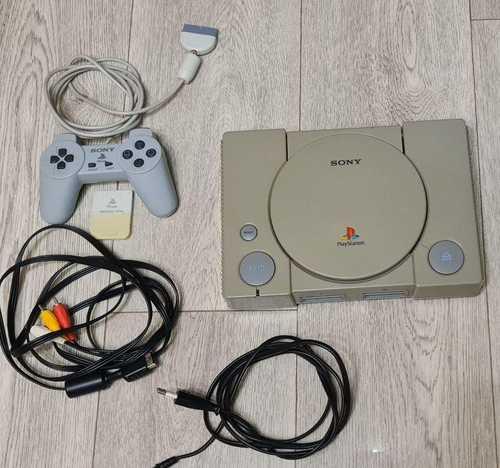 Приставка Sony playstation 1 scph-7502