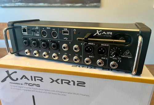 Behringer xr12