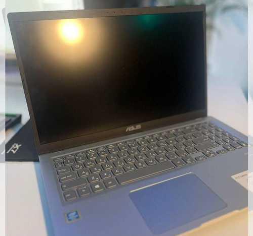 Ноутбук asus F515J