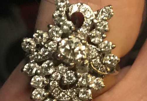 Кольцо с бриллиантами 750 проба