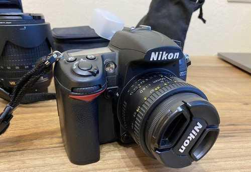 Зеркальная камера Nikon D7000