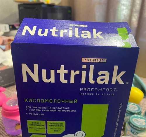 Детская смесь Nutrilak кисломолочная