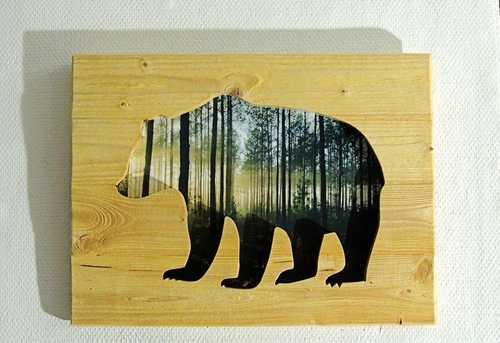 Картина панно деревянное "Медведь в лесу"