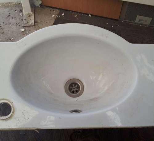 Раковина в ванную бу и стёкла от душевой кабины