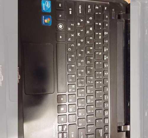 Acer aspire one 758-877b1kk